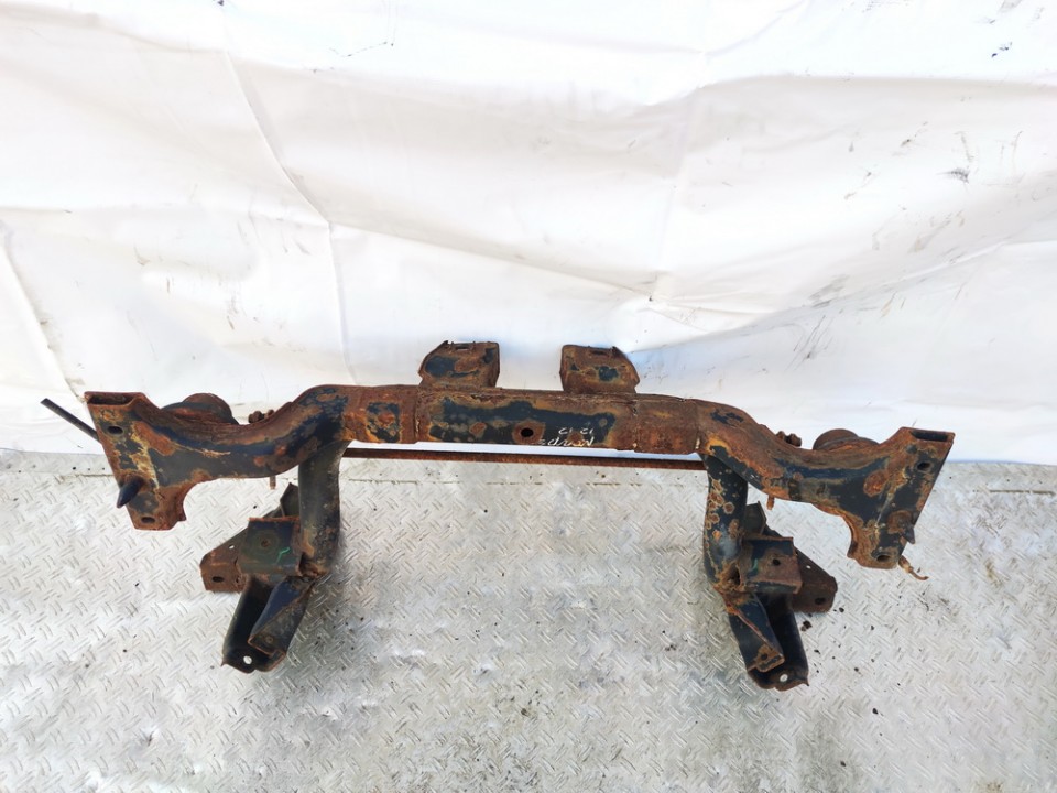 used used Rear subframe Ford Mondeo 1994 1.6L - EIS00768725 | Used Auto ...