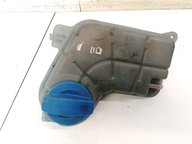 8E0121403 USED Expansion Tank coolant (RADIATOR EXPANSION TANK BOTTLE ...