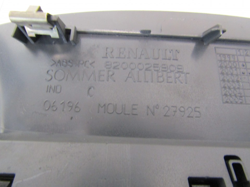 P8200002604A P8200002604A,AFFA2,SSPP,21654119-5 A3,8200025909,27925 ...