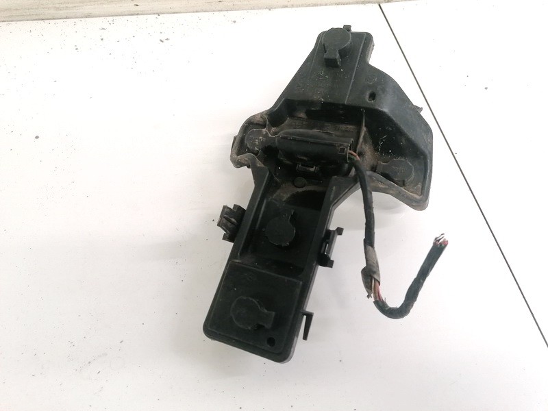 1T0945258A USED Tailight Bulb Holder (Lamp Carrier) Volkswagen Touran ...