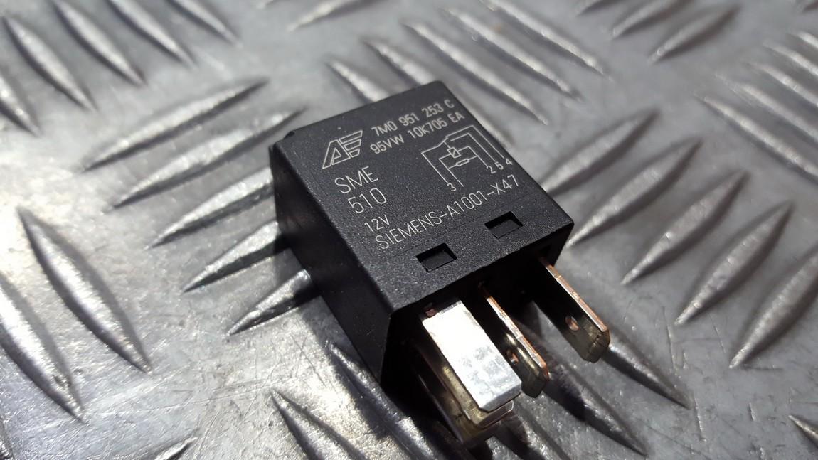 7m0951253c 9VW10K705EA Relay module Volkswagen Transporter 2005 ...