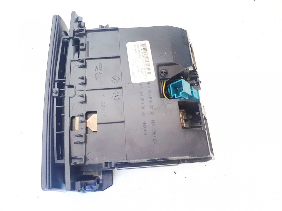 a1648100030 a1648100130 Center Console Ashtray (Ash Tray) Mercedes-Benz ...