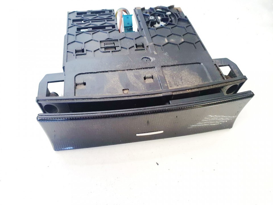 a1648100030 a1648100130 Center Console Ashtray (Ash Tray) Mercedes-Benz ...