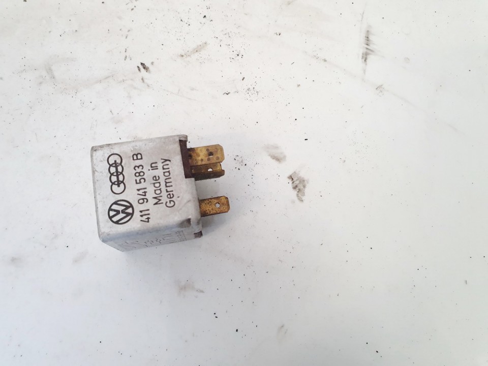 411941583B 899202 Relay module Volkswagen Golf 1980 1.6L - EIS01468801 ...