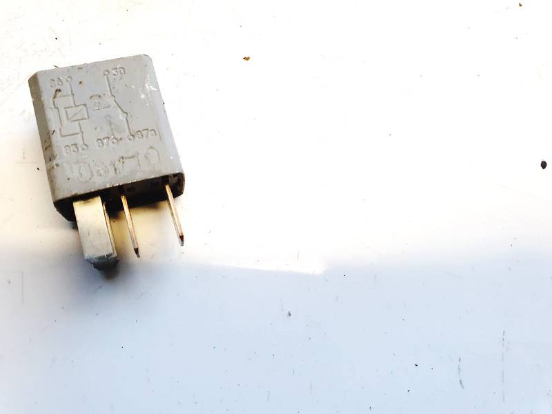 a0045452905 used Relay module Mercedes-Benz Sprinter 2008 2.2L ...