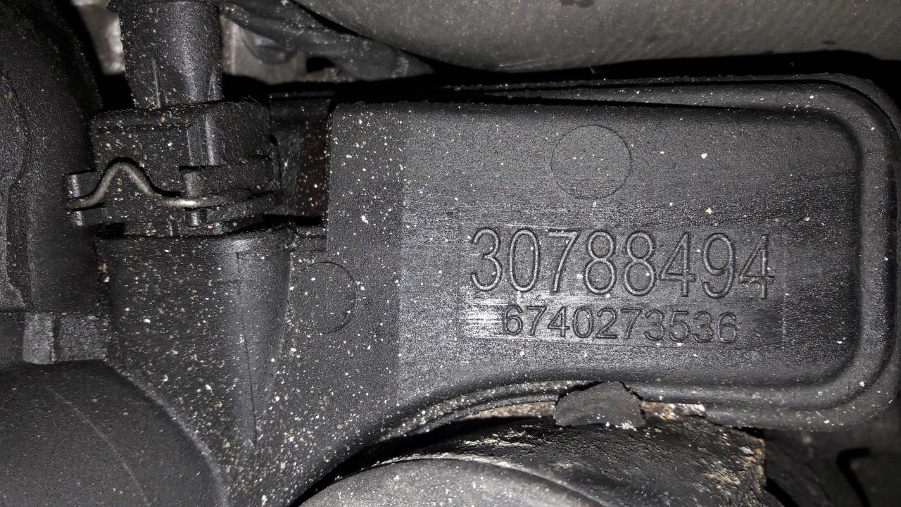 6740273536 30788494 Oil Filter Housing (oil filter cooler) Volvo V50 ...