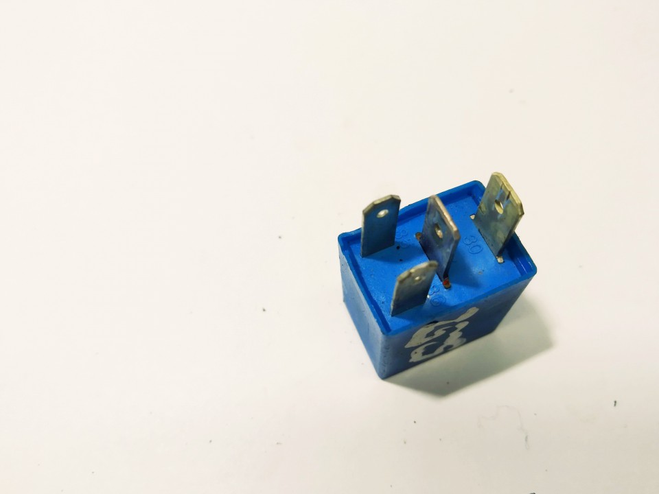 9522429850 95224-29850 Relay module Hyundai Tucson 2006 2.0L ...