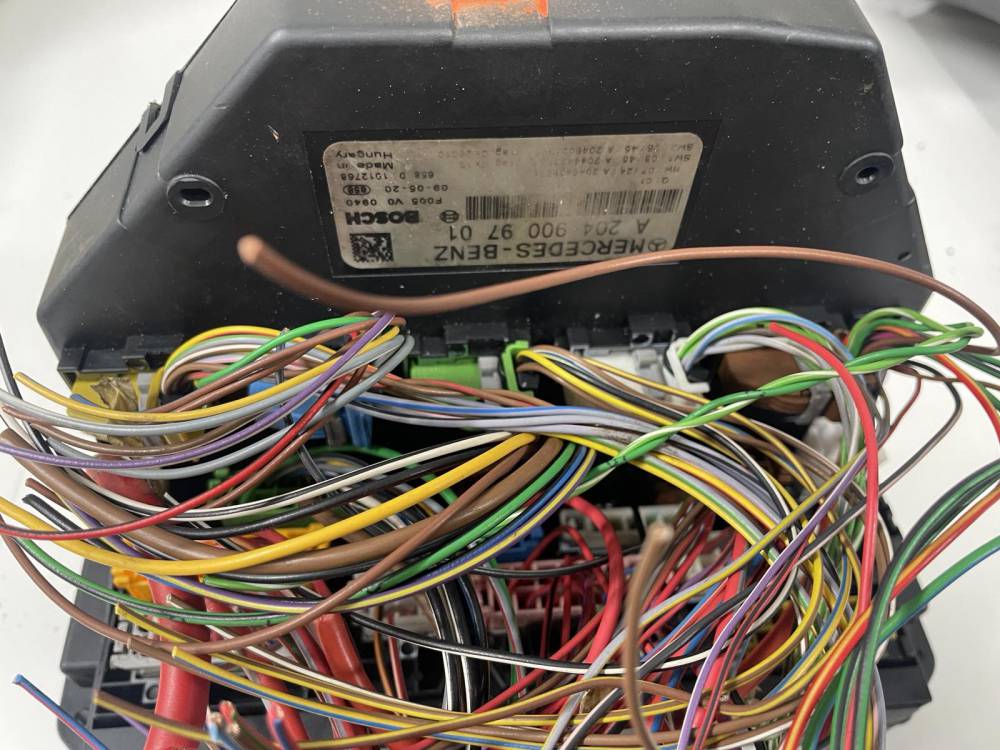 a2049009701 used Fuse box Mercedes-Benz C-CLASS 2009 2.2L - EIS01928875 ...