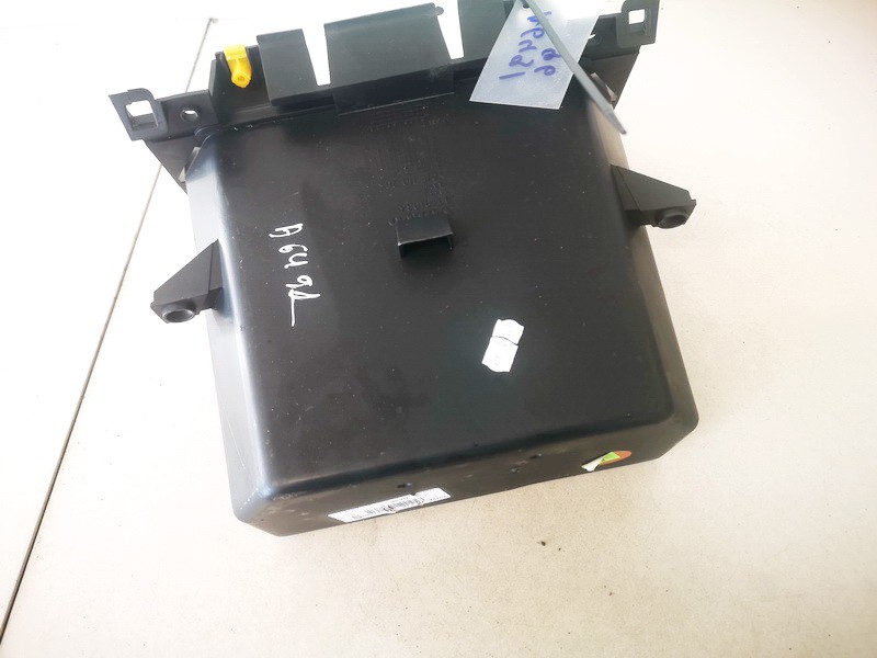 09491936 used Glove Box Assembly Volvo V50 2004 2.4L - EIS01248914 | Used Auto Parts Shop