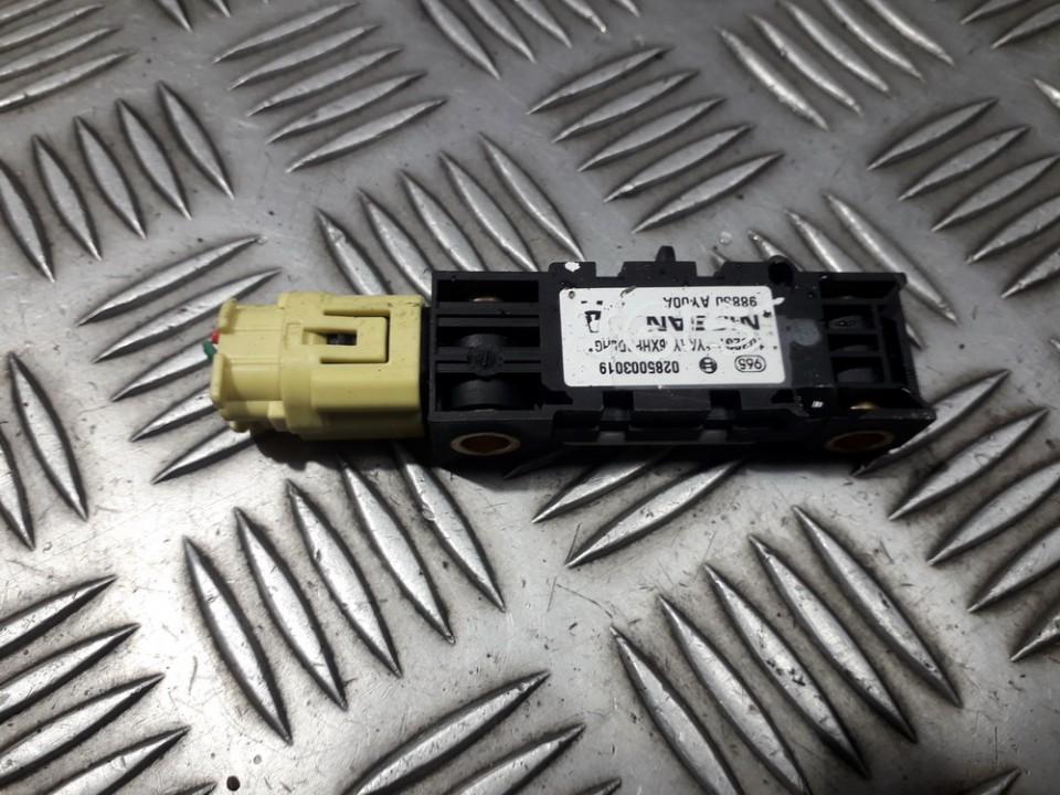 0285003019 98830ay00a Srs Airbag crash sensor Nissan Note 2006 1.6L ...