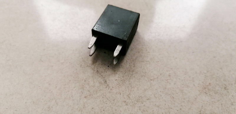 OK2A267740 USED Relay module Kia Rio 2003 1.3L - EIS01198950 | Used ...