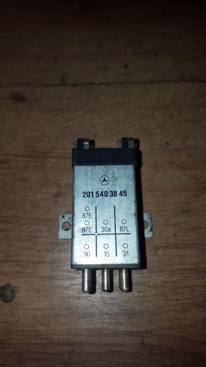2015403845 n/a Relay module Mercedes-Benz E-CLASS 1991 2.3L ...