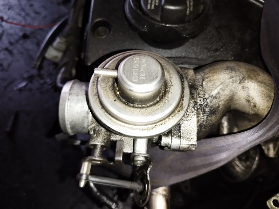 038131501G Audi A4 2002 EGR Valve Exhaust Gas | EuroImpex