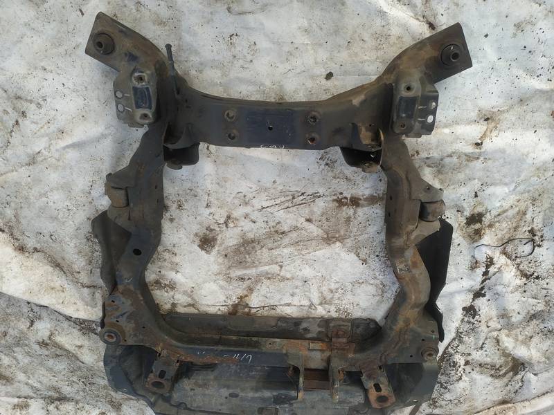 used used Front subframe Chevrolet Captiva 2010 2.0L - EIS01749002 ...