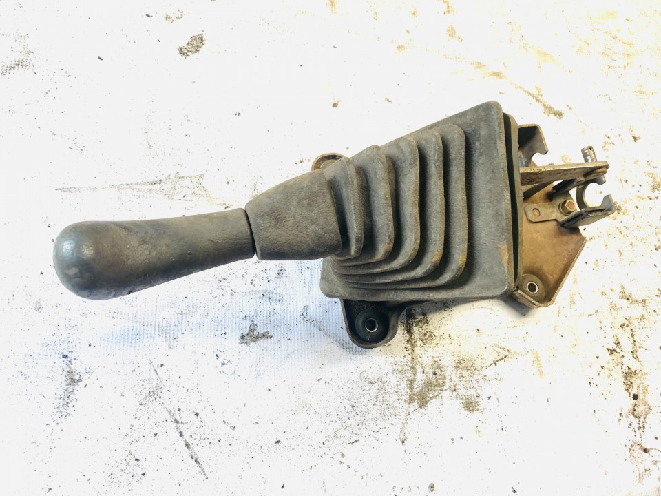 used used Gearshift Lever Mechanical (GEAR SELECTOR UNIT) Mitsubishi ...