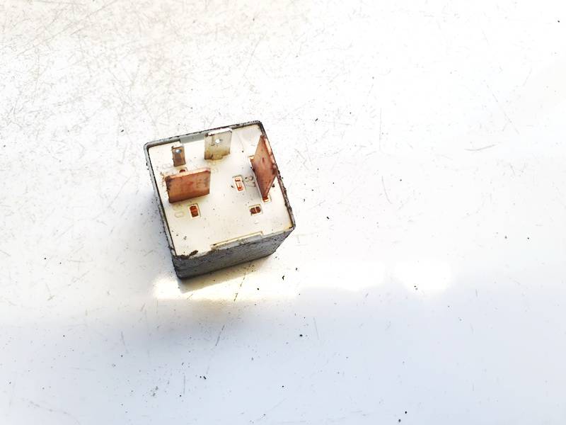 357911253 wl050237003 Relay module Volkswagen Passat 1996 1.9L ...