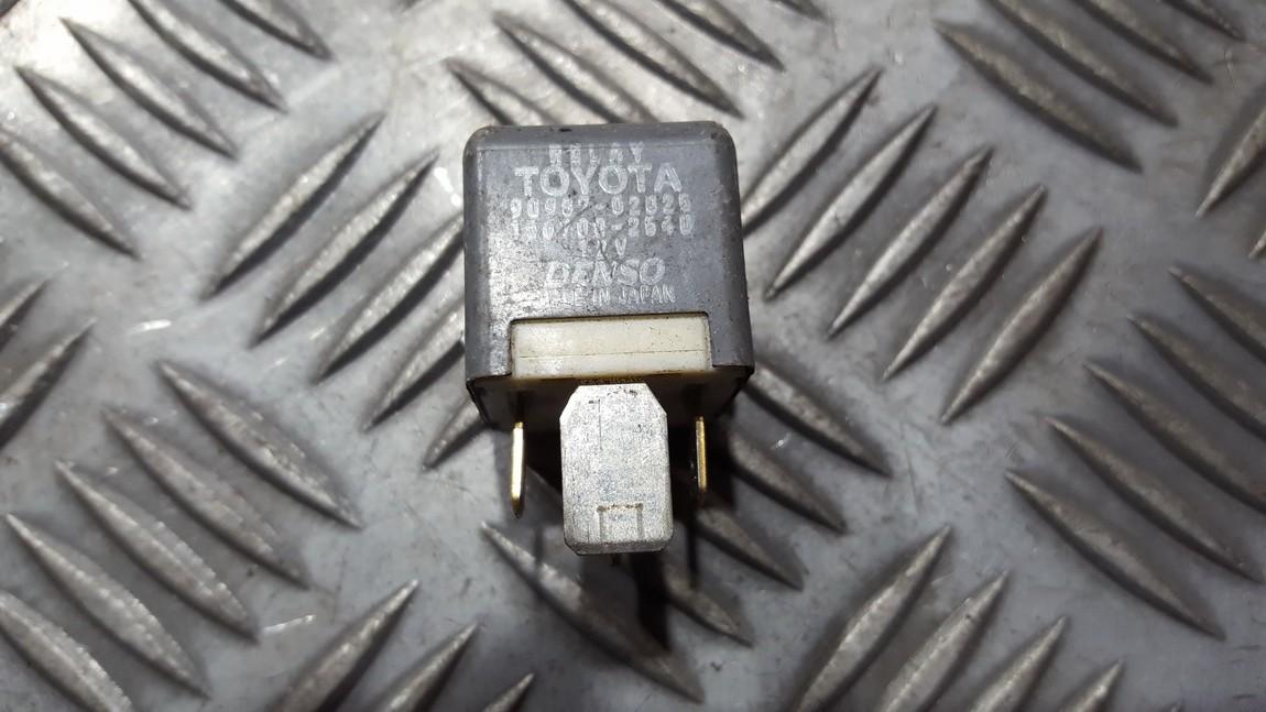 9098702025 90987-02025, 156700-2540, 1567002540 Relay module Toyota ...