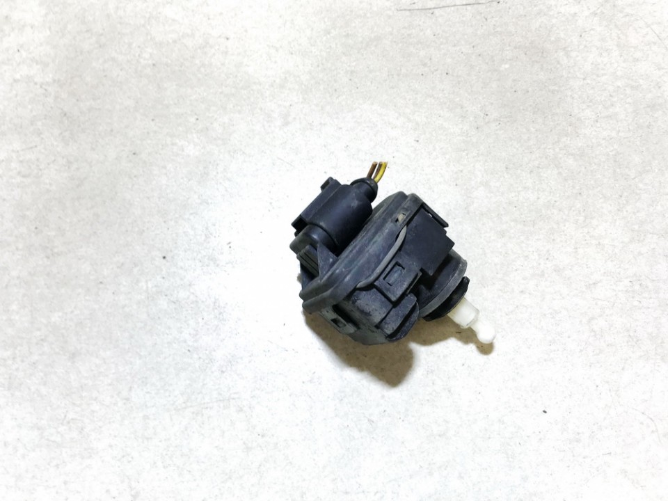 8L0941295 Audi A3 1997 Headlighth Levell Range Adjustment Motor | EuroImpex