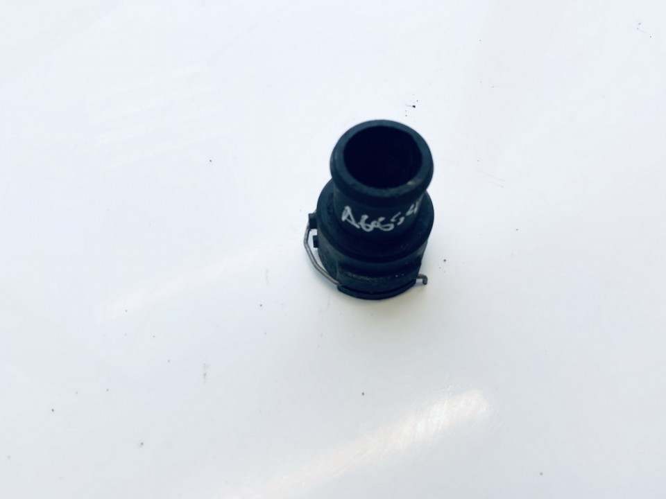 3A0121619 Volkswagen Passat 1996 Coolant Flange (Engine Coolant ...