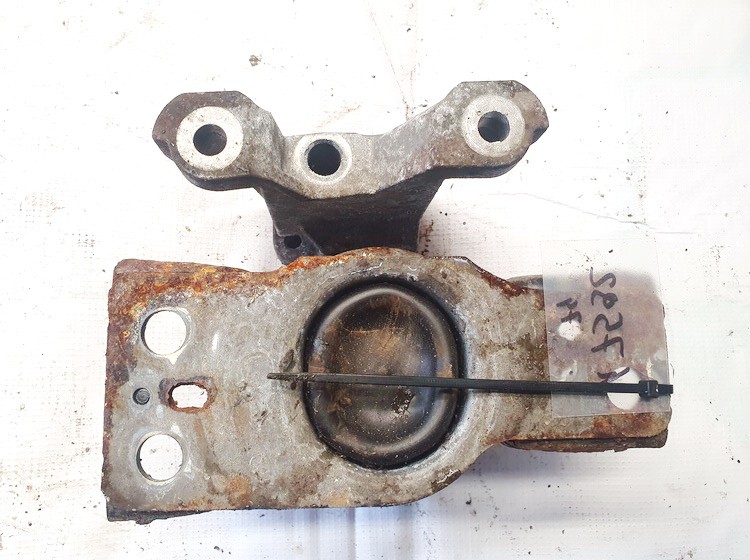 1210ax600 8200131303 Engine Mounting and Transmission Mount (Engine ...