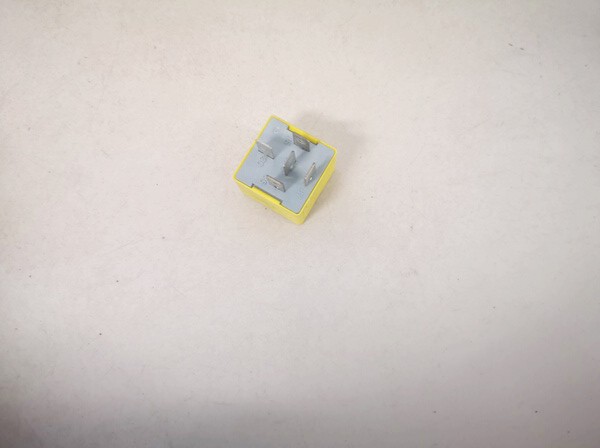 7700844253 used Relay module Renault Espace 2004 2.2L - EIS01249102 ...