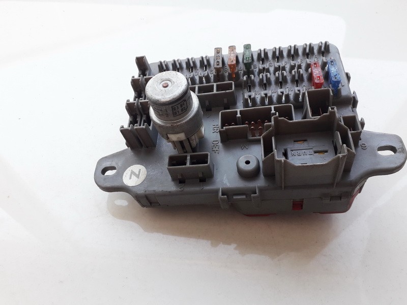 52010268D Rover 400-Series 1997 Fuse box | EuroImpex