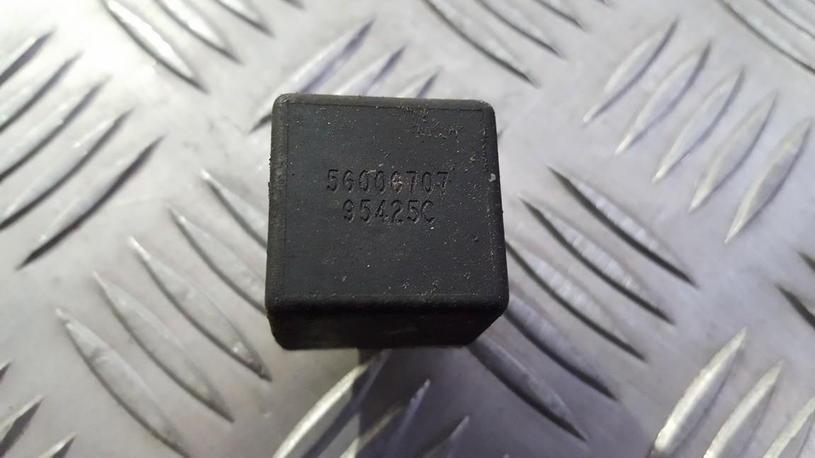 56006707 95425c Relay module Chrysler Voyager 2000 - EIS00339201 | Used ...