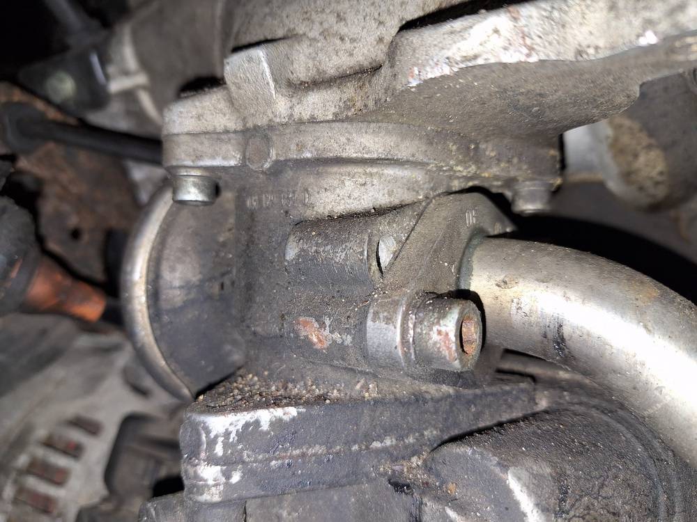 038129637 used EGR Valve Exhaust Gas Audi A3 2005 2.0L - EIS02189221 ...