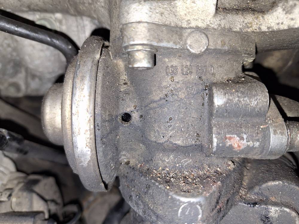 038129637 used EGR Valve Exhaust Gas Audi A3 2005 2.0L - EIS02189221 ...