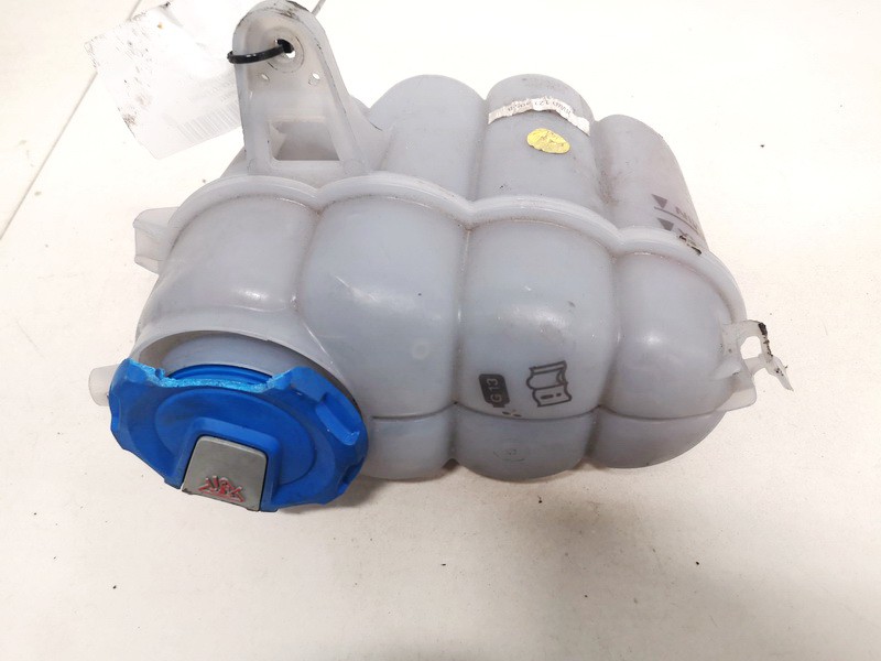 8w0121405b used Expansion Tank coolant (RADIATOR EXPANSION TANK BOTTLE ...
