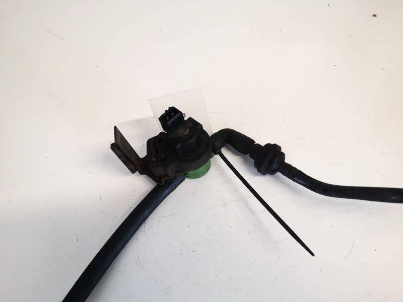 0004703293 used Vacuum Control Purge Valve (Solenoid Valve) Mercedes ...