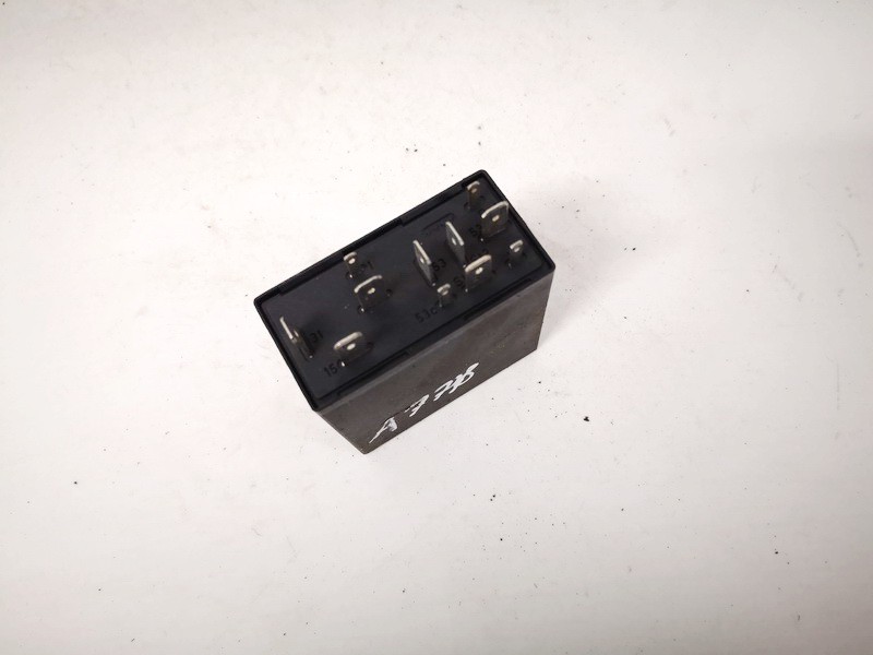 4b0955531a used Relay module Volkswagen Golf 2000 1.9L - EIS01589326 ...