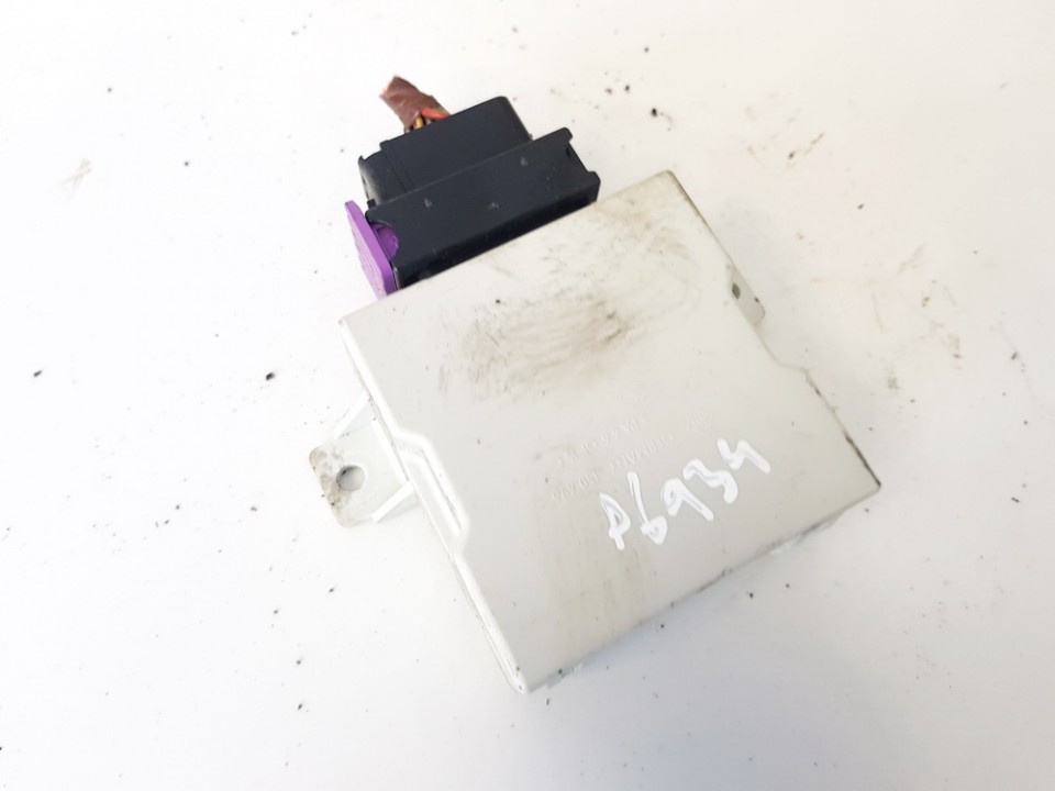 150696 used Wiper wash control (wiper relay) Toyota Avensis 2003 2.0L ...