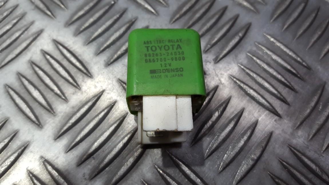 8826324030 88263-24030, 056700-9800, 0567009800 Relay module Toyota ...