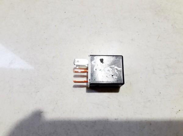 9098702012 156700-0870 Relay module Toyota RAV-4 2003 2.0L ...