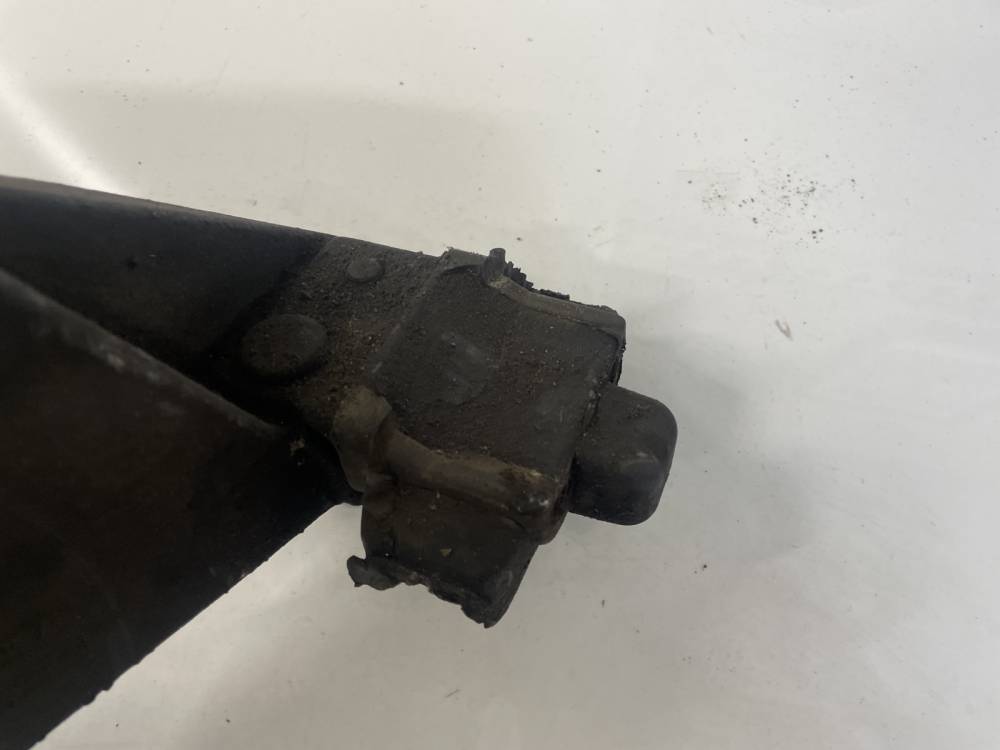 90539457 used Engine Mount Bracket and Gearbox Mount Bracket Opel Corsa ...