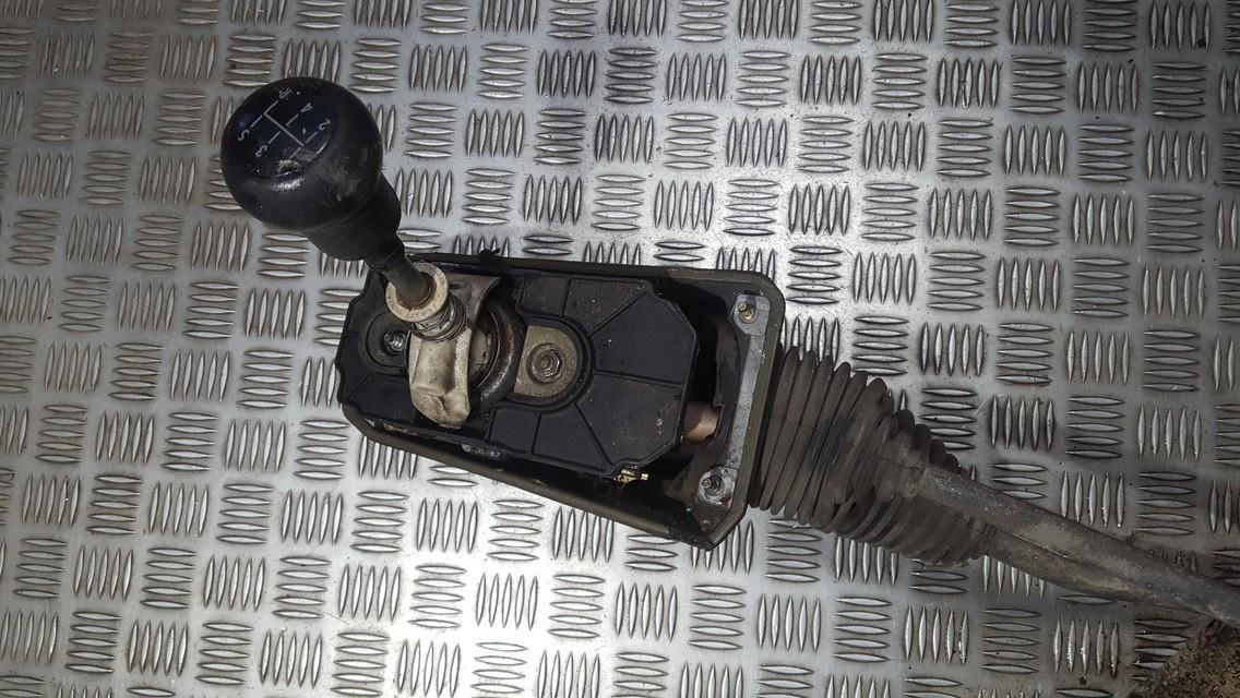 4B0711025 8D0711025 Gearshift Lever Mechanical (GEAR SELECTOR UNIT ...