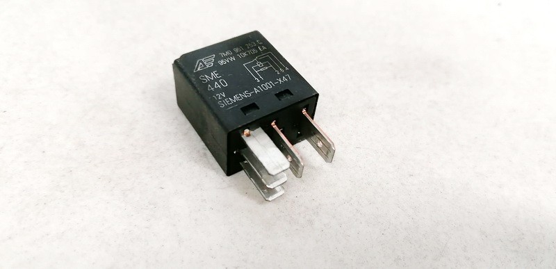 7M0951253C 95VW10K705EA Relay module Ford Galaxy 2001 1.9L ...