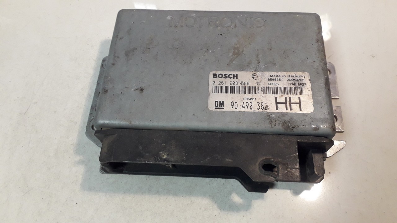 0261203588 90492382 ECU Engine Computer (Engine Control Unit) Opel ...