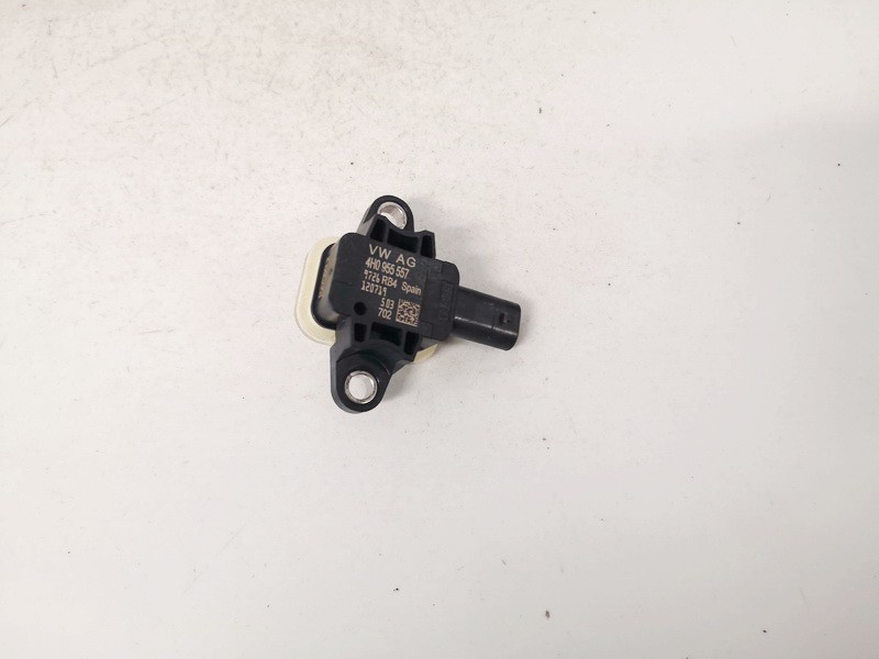 4H0955557 Skoda Fabia 2017 Srs Airbag crash sensor | EuroImpex