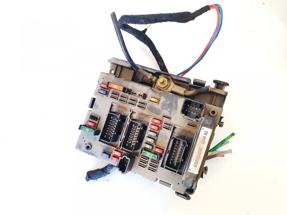 9650664080 used Fuse box Peugeot 307 2004 2.0L - EIS01699535 | Used ...