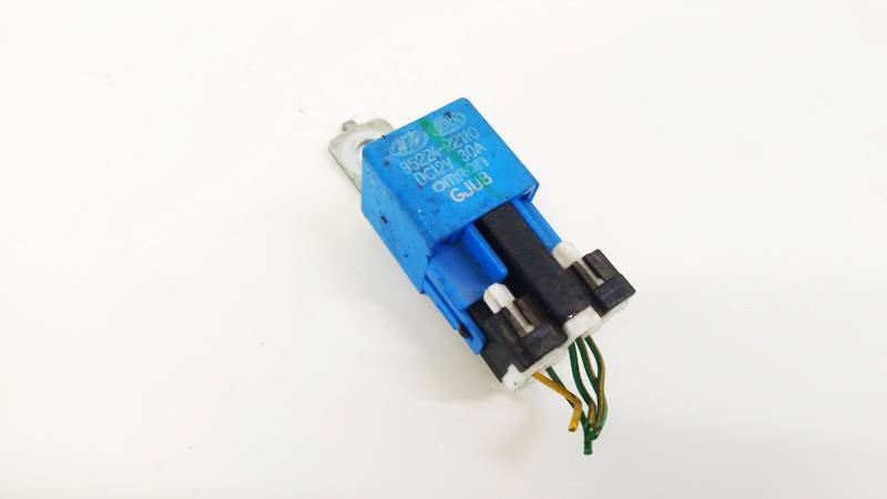9522422110 95224-22110 Relay module Kia Sorento 2012 2.2L - EIS02240957 ...
