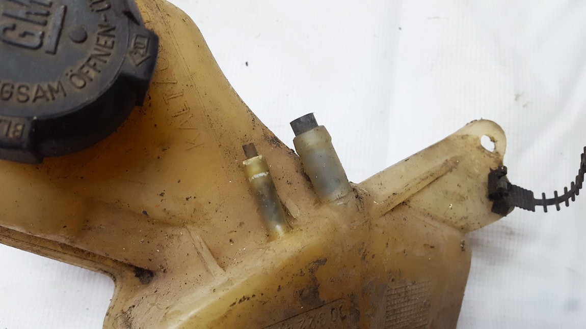 90322478 90108850 Expansion Tank coolant (RADIATOR EXPANSION TANK ...