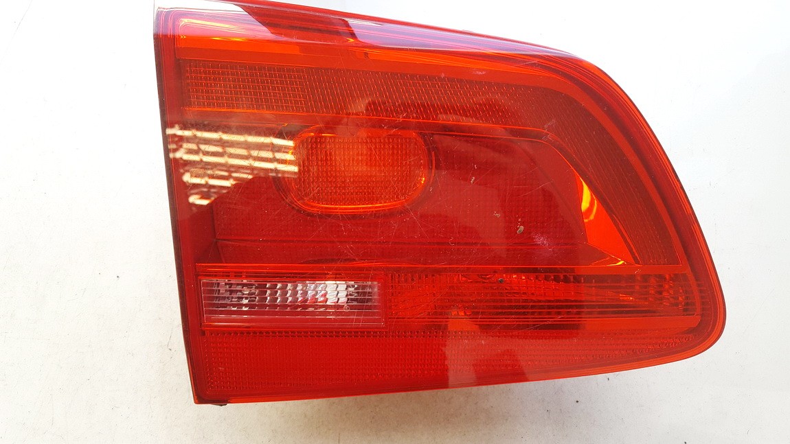 1T0945093A USED Tail light inner, left side Volkswagen Touran 2013 ...