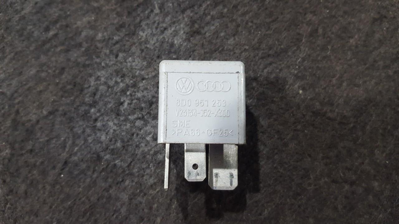 8d0951253 v23134-j52-x300 ,8d0951253 Relay module Audi A4 2003 2.5L ...