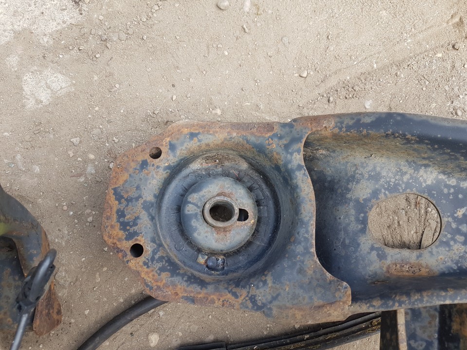 Rear subframe Ford Focus 2010 1.6L - EIS00059651 | Used Auto Parts Shop