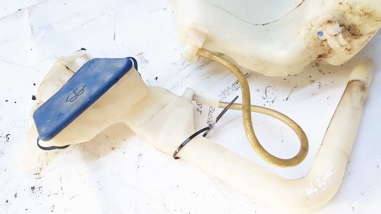 2118600064 USED Windshield Washer Reservoir tank (WASHER BOTTLE ...