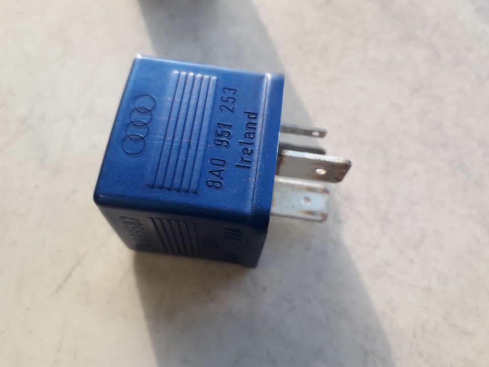 899587 USED Relay module Audi A3 2001 4EUR EIS00739699 | Used Auto ...