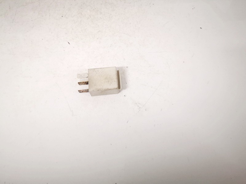 1k0951253 used Relay module Skoda Octavia 2006 1.9L - EIS01549703 ...