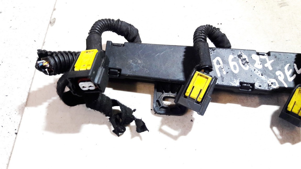 13313999 329510614 wiring looms and harnesses Opel Meriva 2011 1.7L ...